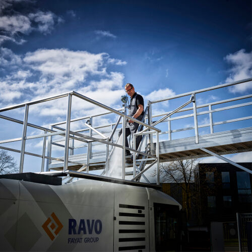 RolGuard Telescopic Platform Ladder | Altrex