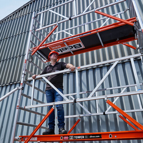 RolGuard Telescopic Platform Ladder | Altrex